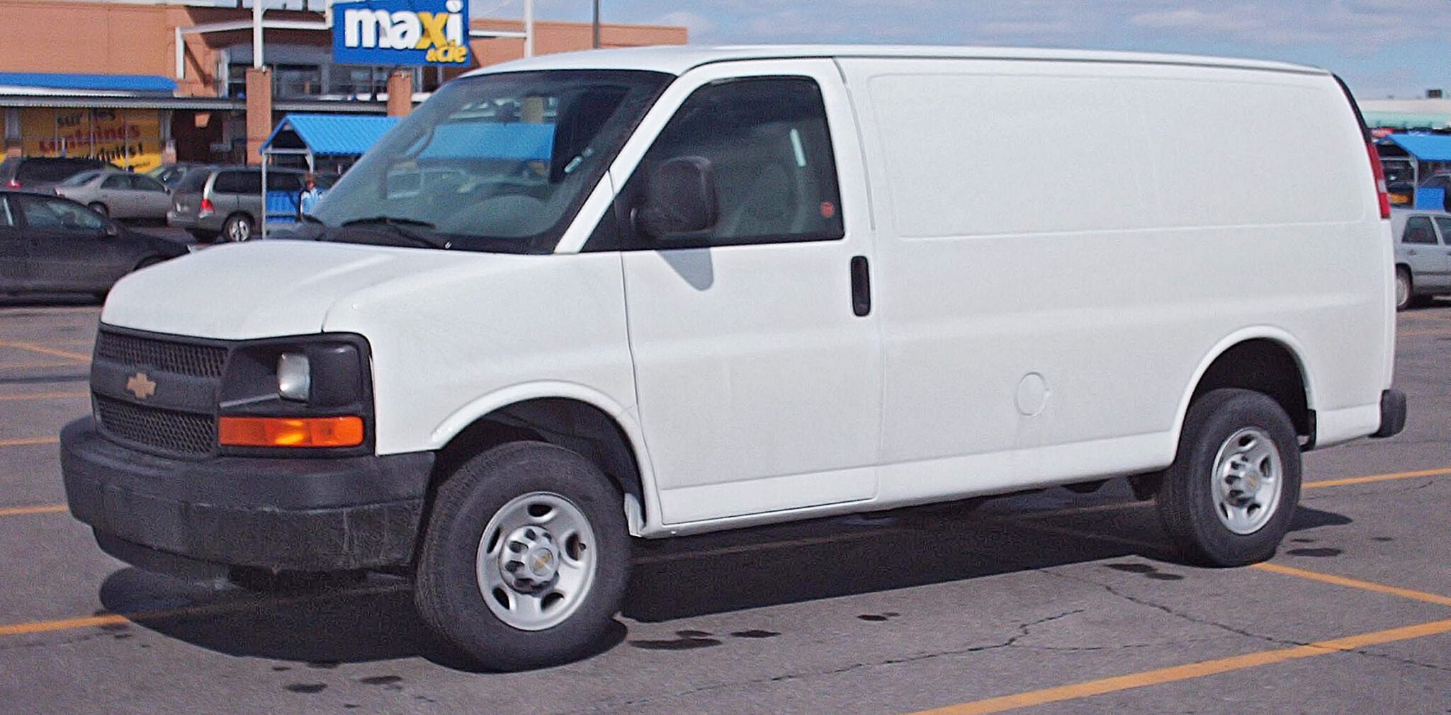 Best Vans To Live In - A Guide To Picking A Conversion Van » Vanfocused